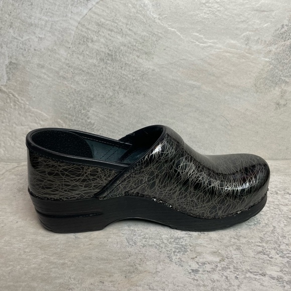 Dansko | Shoes | Dansko Professional Patent Clog | Poshmark